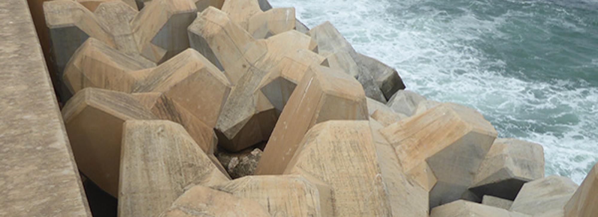 Breakwaters, seawalls and revetments | HR Wallingford