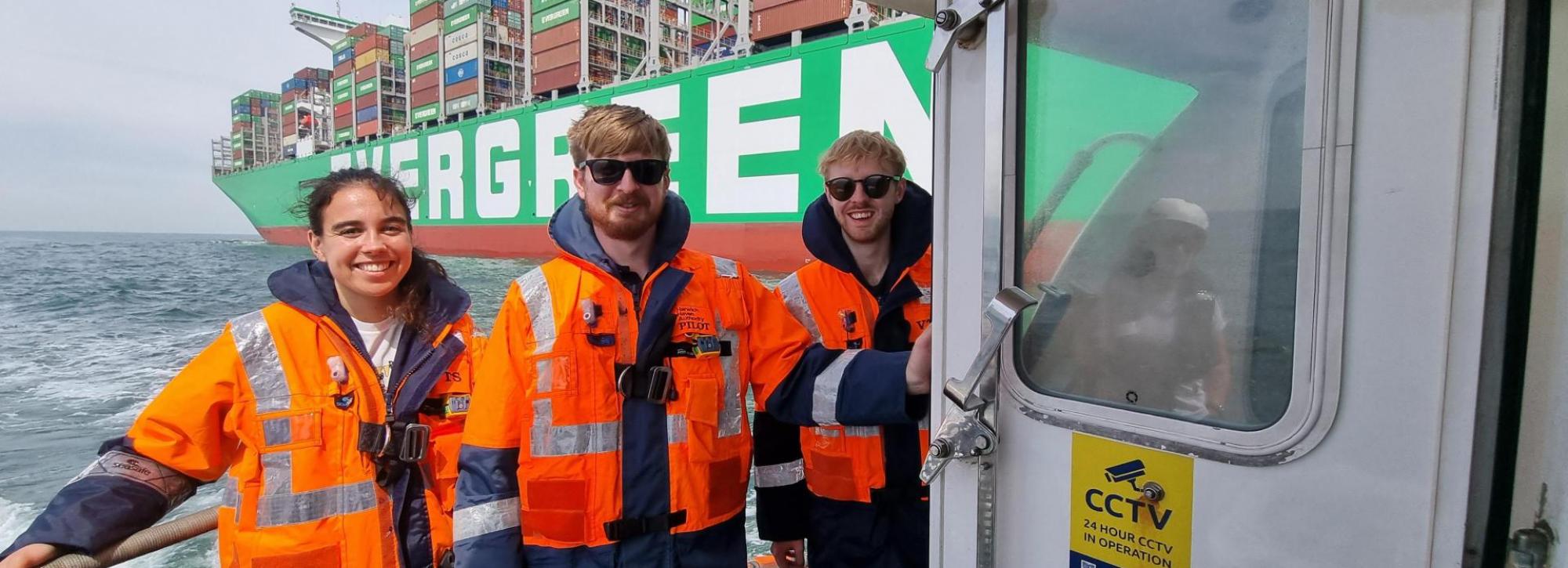 First-hand port experience for our ship simulation graduates | HR ...
